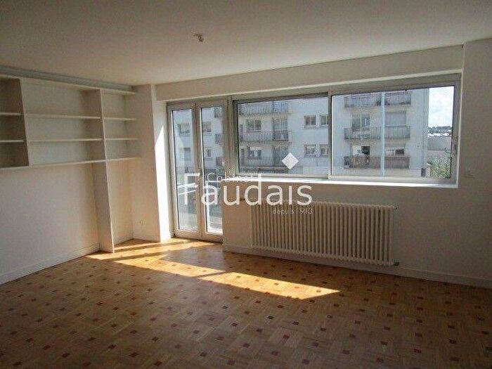 Appartement 4 pièces à Saint-Lô, à louer