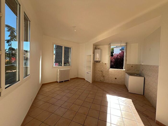 Clermont-Ferrand, Vallières, Sallins, Poncillon : Appartement 3 pièces à vendre