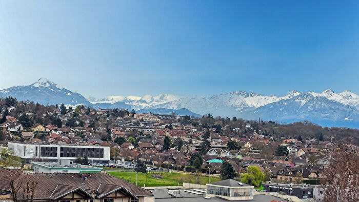 Appartement à vendre - Annemasse, Vernand - 3 pièces - 2 chambres