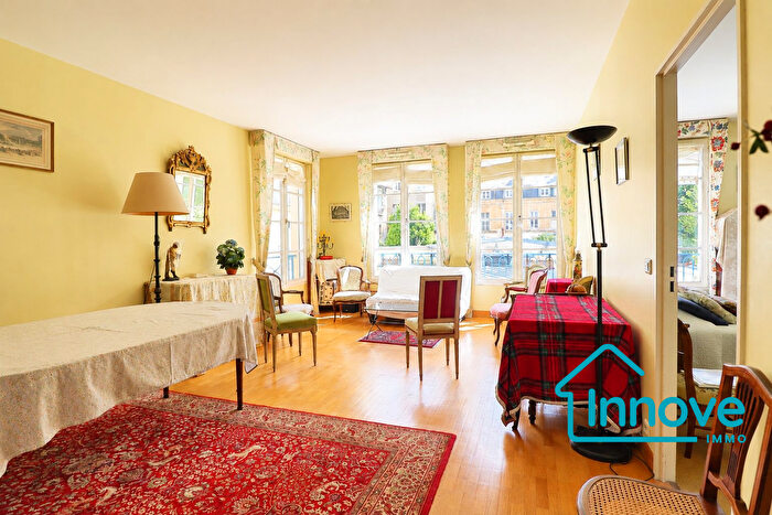 Appartement 4 pièces à Versailles, Saint-Louis, à vendre