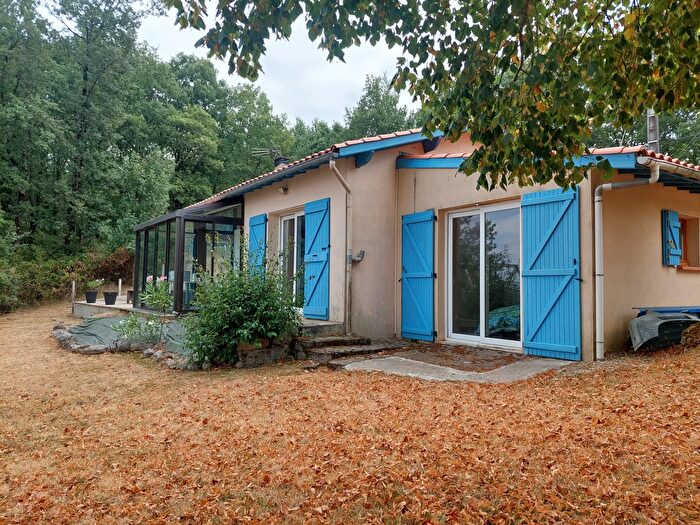 Maison 4 pièces à louer à Sabarat