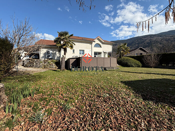 Maison à vendre - Morêtel-de-Mailles - 5 pièces - 4 chambres