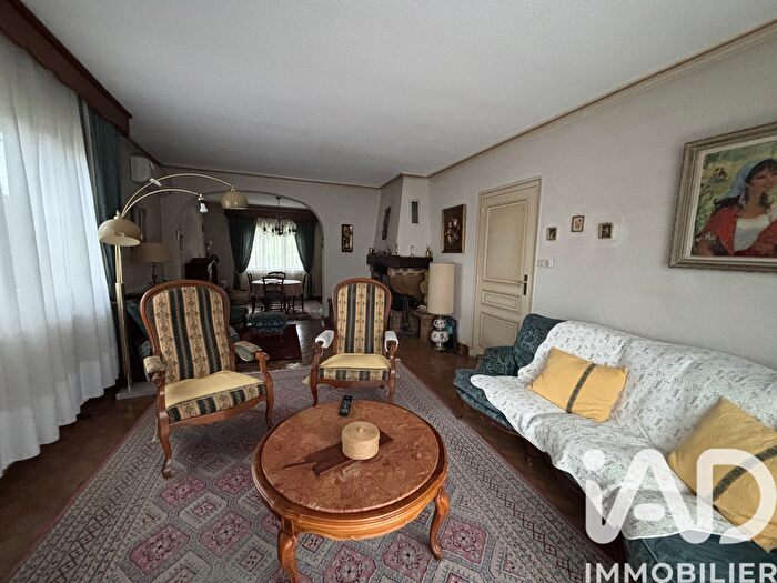 Maison à vendre - Francheleins - 8 pièces - 6 chambres