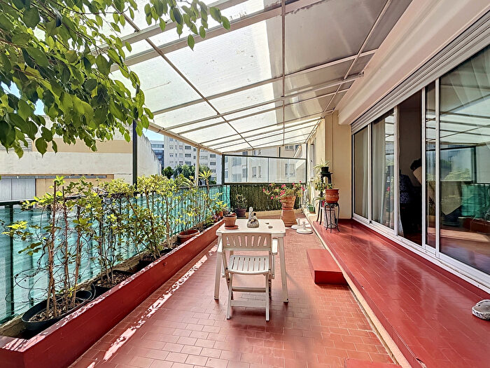 Appartement 2 pièces à vendre - Nice, Arenas