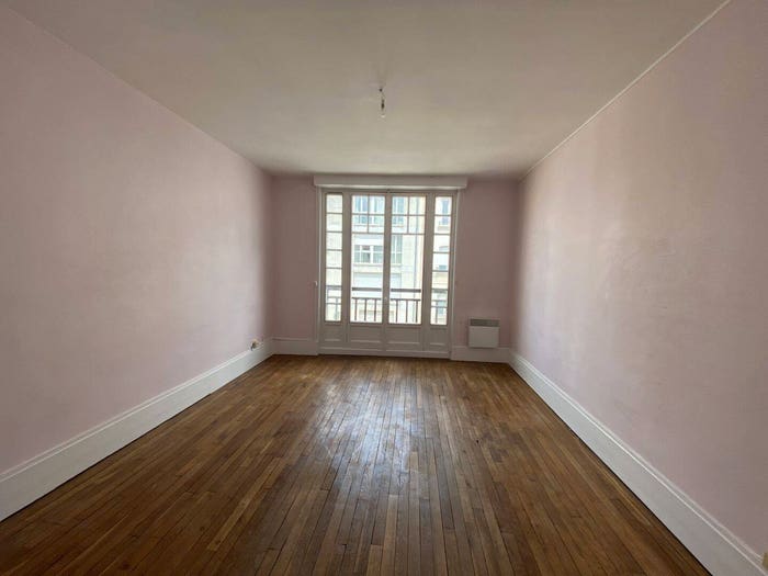 Appartement 2 pièces à louer à Centre Ville, Reims