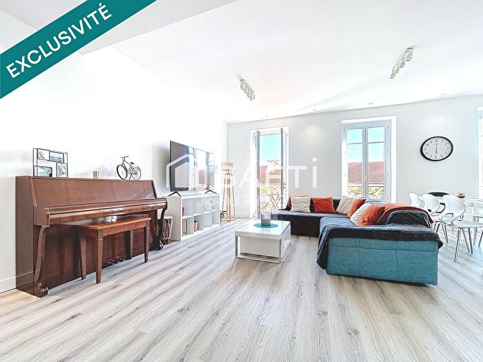 Appartement à vendre - Nice, Carabacel - 3 pièces - 2 chambres