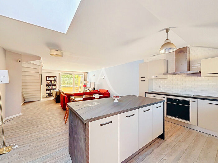 Maison à vendre - Meaux, Marché, Grande île, Clos Godet - 6 pièces - 4 chambres