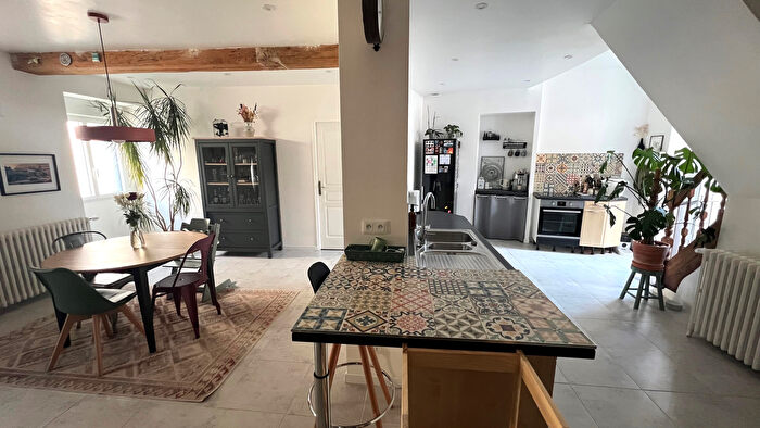 Maison à vendre - Saint-Clément-de-la-Place - 6 pièces - 2 chambres