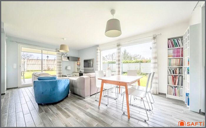 Maison 5 pièces à Ambarès-et-Lagrave, Centre-ville, Lagrave, Les Erables, Chêne Vert, à vendre