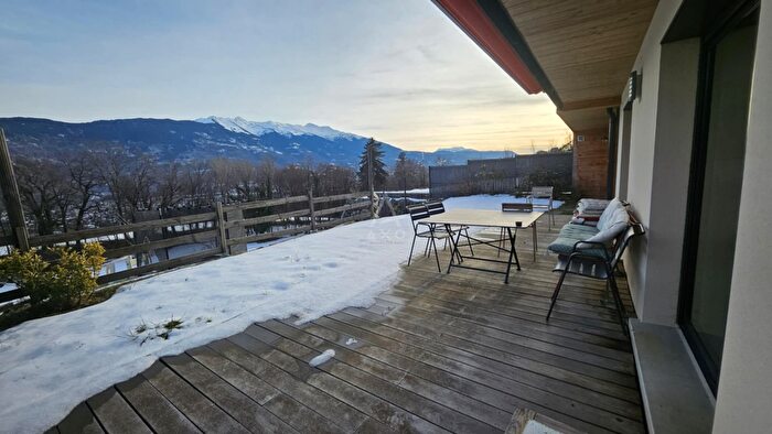 Maison à louer - Mercury - 6 pièces - 4 chambres