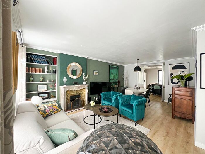 Cherbourg-Octeville, Centre-ville : Maison 11 pièces à vendre