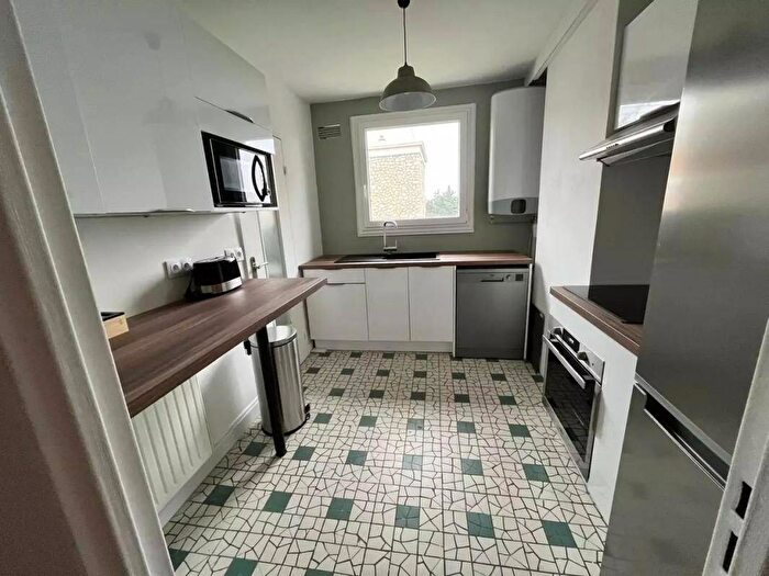 Appartement à louer - Le Centre Ville, Villiers-sur-Marne - 2 pièces - 1 chambre