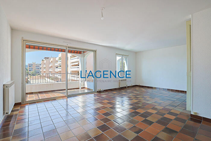 Appartement à vendre - Hyères, Pyanet - 4 pièces - 2 chambres