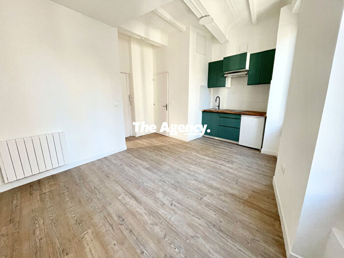 Appartement à vendre - Marseille er , Noailles - 2 pièces - 1 chambre