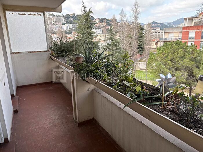 Appartement à vendre - Nice, Pasteur - 2 pièces - 1 chambre