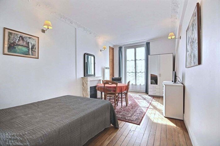 Appartement à louer - Île de la Cité, Paris er arrondissement - 1 pièce