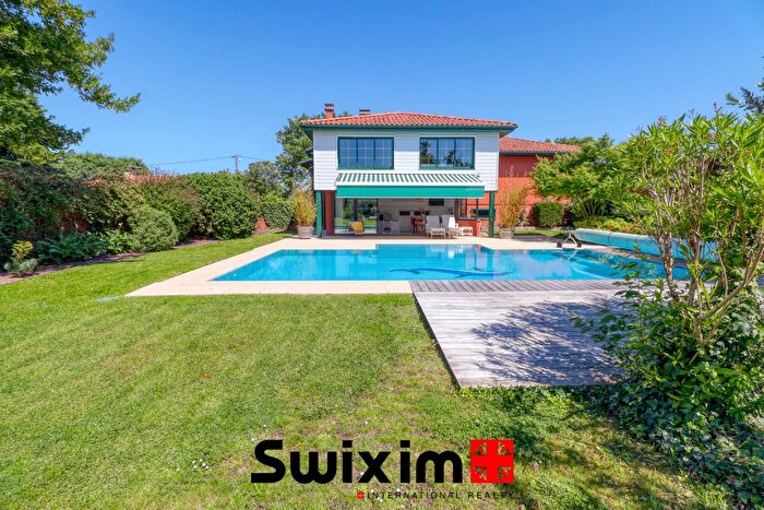 Maison 7 pièces à Ludon-Médoc, à vendre
