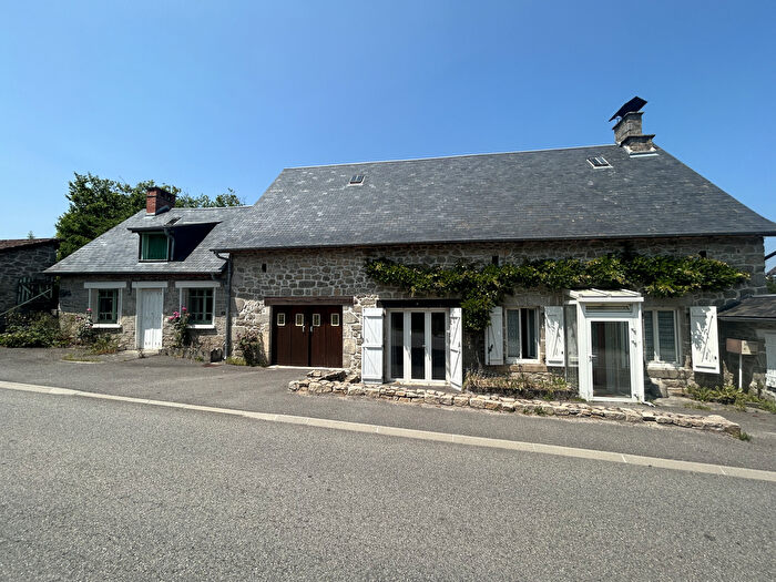 Maison à vendre - Saint-Angel - 3 pièces - 2 chambres