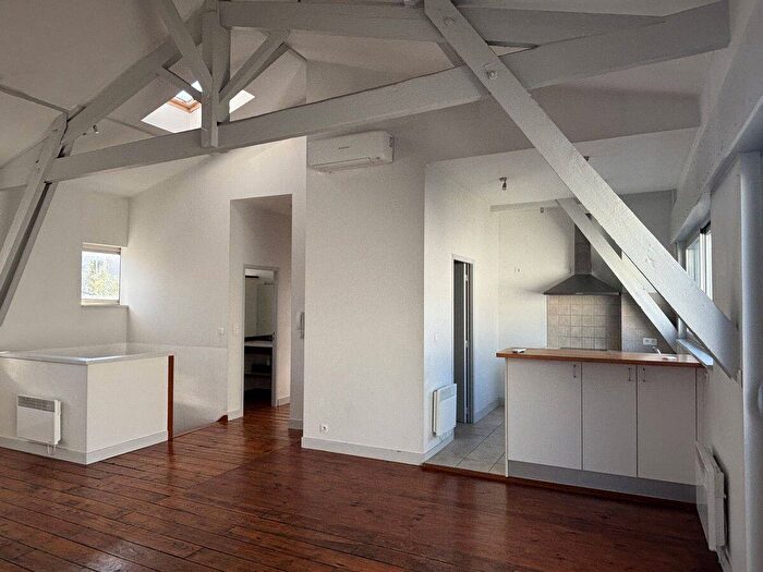 Appartement 4 pièces à louer à Bordeaux