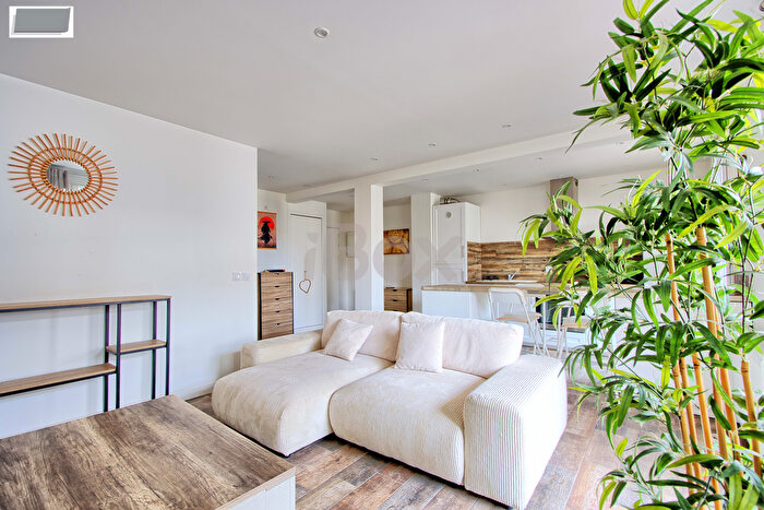 Appartement à vendre - Toulon, Pont du Las - 2 pièces - 1 chambre