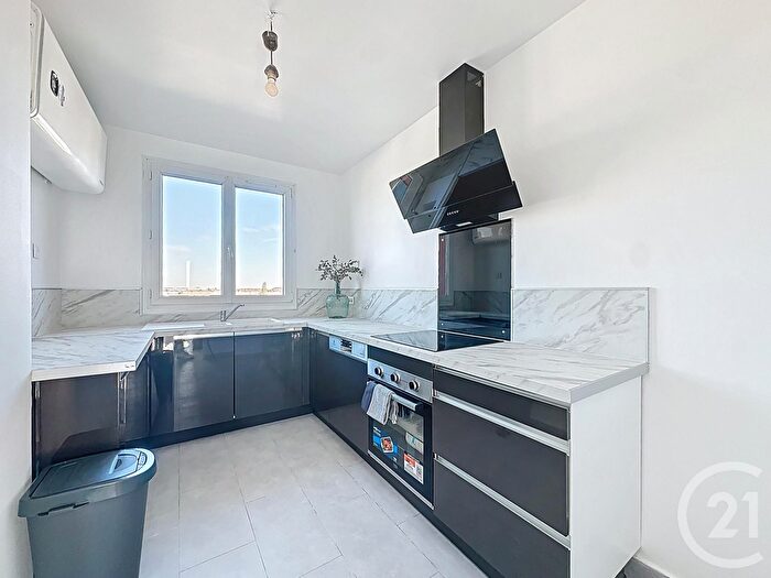 Appartement à vendre - Troyes, Marots - 3 pièces - 2 chambres