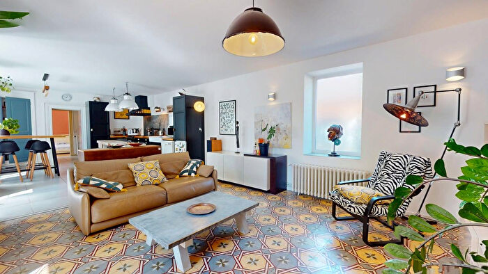 Maison 5 pièces à Vineuil, à vendre