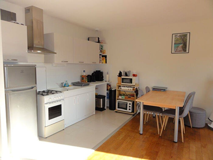 Le Creusot, Sud Est - Appartement 3 pièces à louer