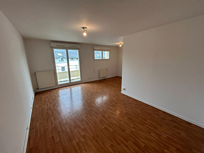 Appartement à louer - Chavagne - 3 pièces - 2 chambres