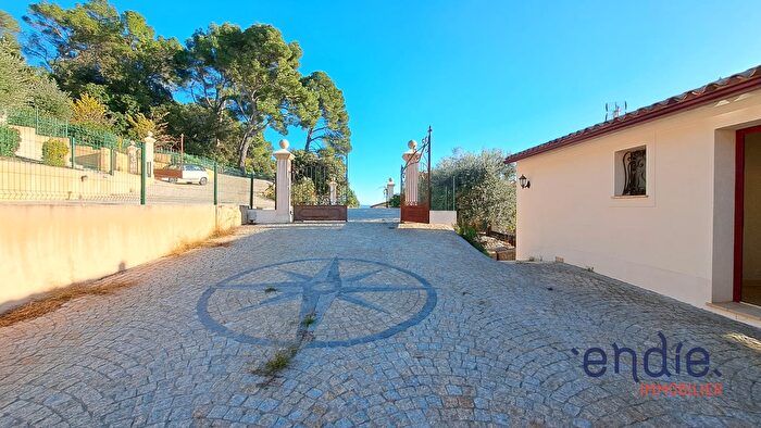Maison à vendre - Lorgues - 4 pièces - 3 chambres