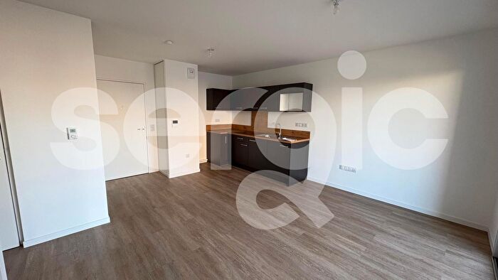 Avrillé, Bois du Roy : Appartement 2 pièces à louer