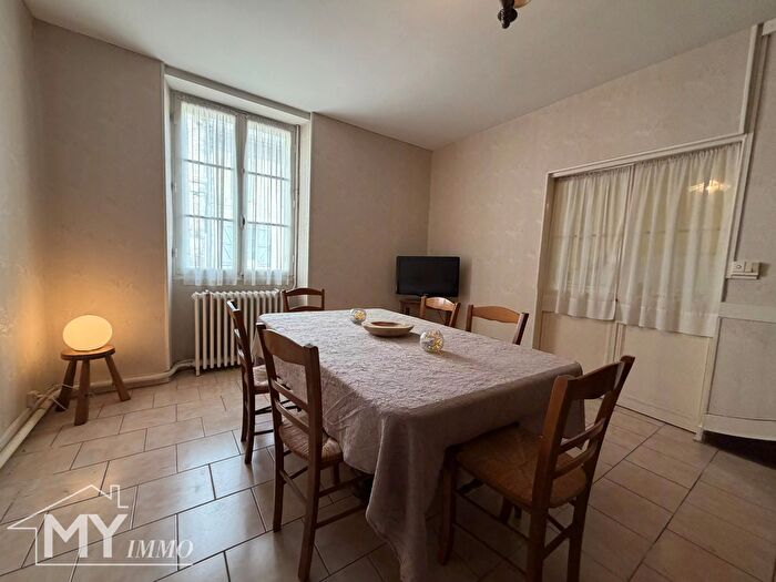 Maison à vendre - Castillon-la-Bataille - 5 pièces - 4 chambres