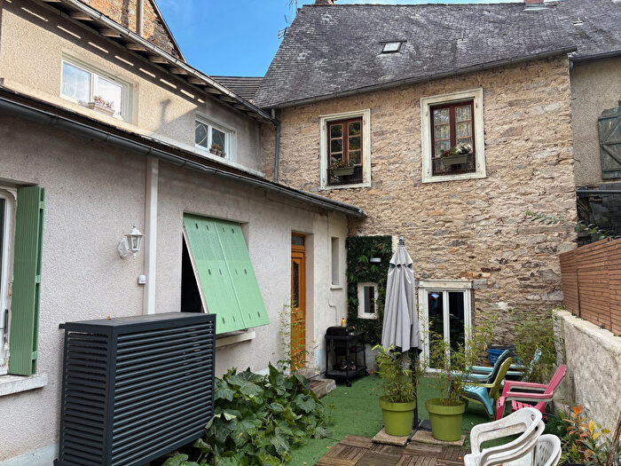 Maison à vendre - Coussac-Bonneval - 6 pièces - 4 chambres