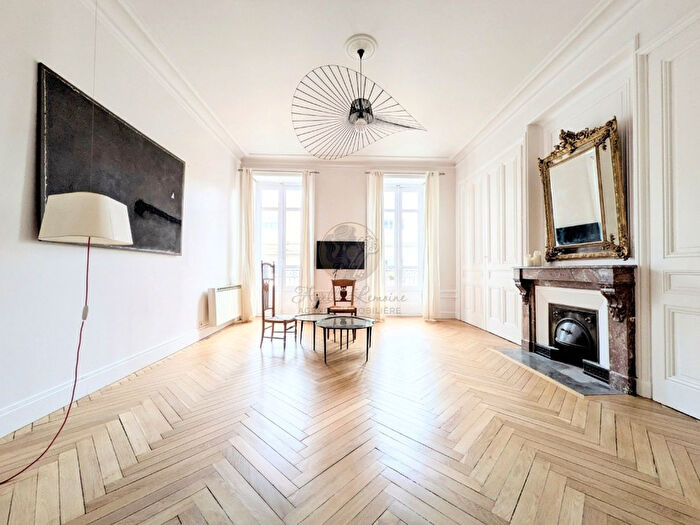 Appartement à vendre - Lyon e , Mutualité, Préfecture, Moncey - 3 pièces - 2 chambres