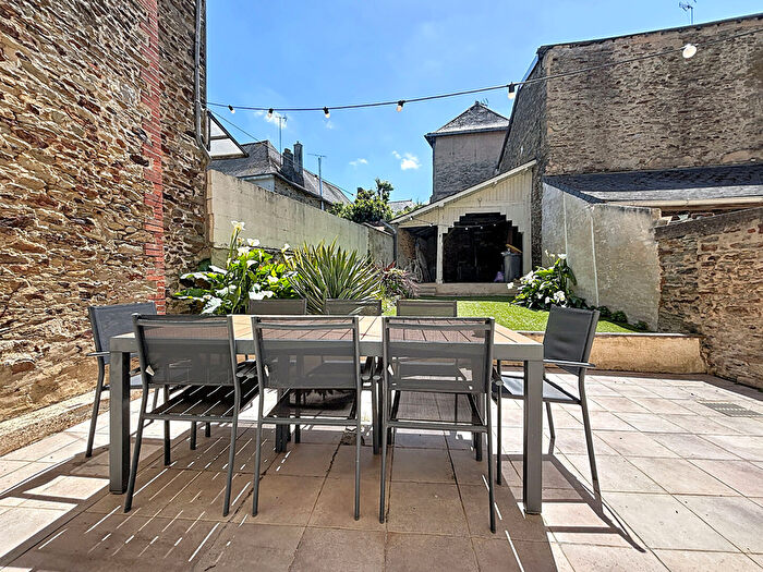 Cossé-le-Vivien : Maison 4 pièces à vendre