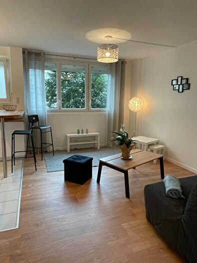 Appartement à louer - Plaine, Paris ème arrondissement - 1 pièce