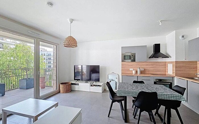 Appartement 2 pièces à Plateau-Mont Valérien, Rueil-Malmaison, à louer
