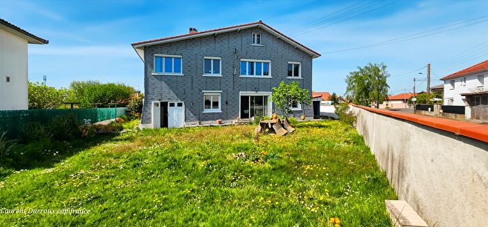 Maison 10 pièces à Aureilhan, à vendre