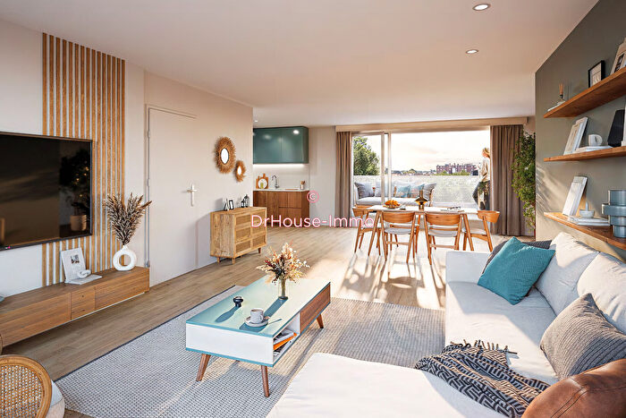 Appartement à vendre - Tourcoing, Centre-ville - 4 pièces - 3 chambres