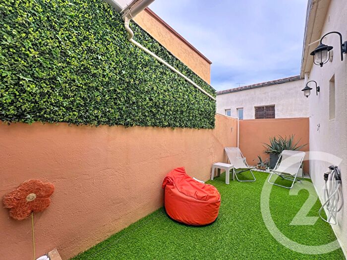 Maison à vendre - Thuir - 4 pièces - 3 chambres