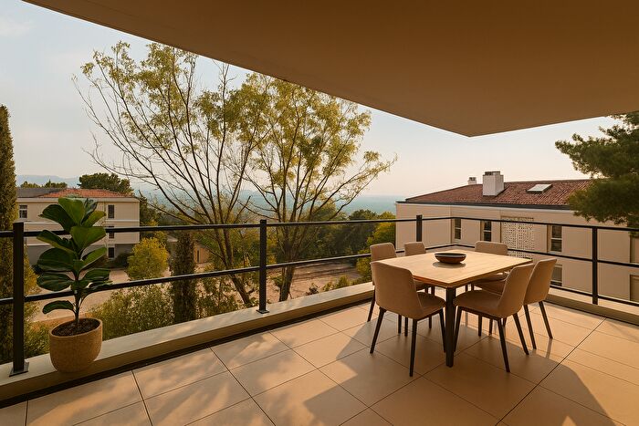 Maison à vendre - Aix-en-Provence, Saint-Donat, Les Platanes - 4 pièces