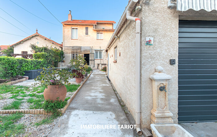 Maison à vendre - Marseille e , Malpassé - 6 pièces - 5 chambres