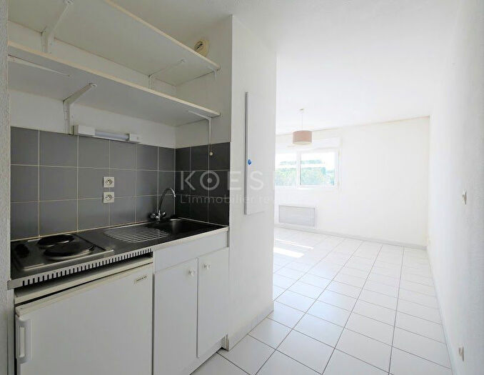 Appartement à louer - Montpellier, Hôpitaux, Facultés - 1 pièce