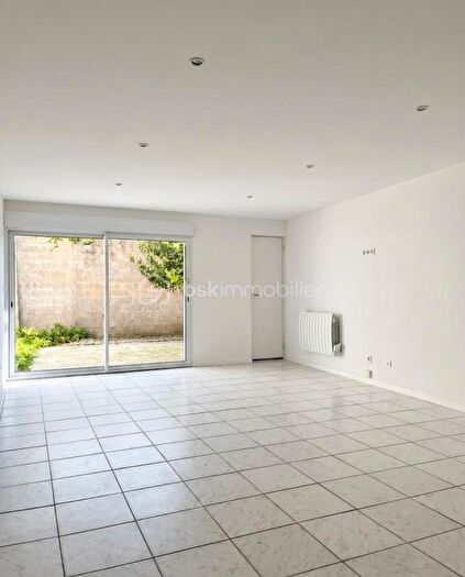 Maison à vendre - Saint-Just-en-Chaussée - 2 pièces - 1 chambre