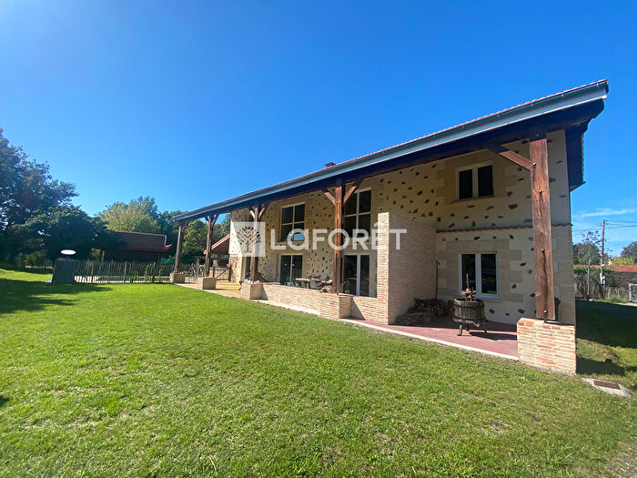 Maison à vendre - Mios - 9 pièces - 5 chambres