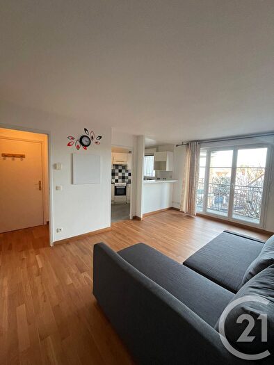 Appartement 3 pièces à louer à Trappes, Village, Cité Nouvelle