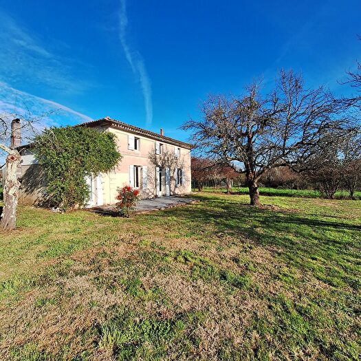 Saint-Caprais-de-Bordeaux : Maison 5 pièces à vendre