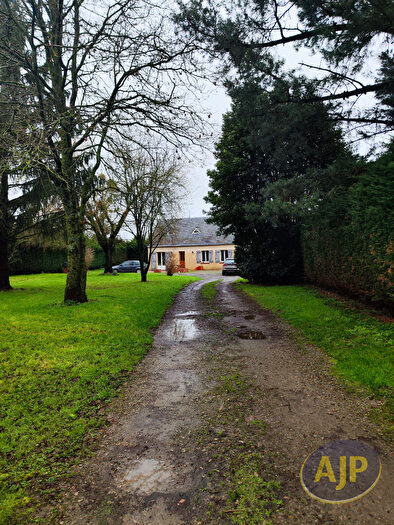 Maison à louer - Lhôtellerie-de-Flée - 4 pièces - 2 chambres