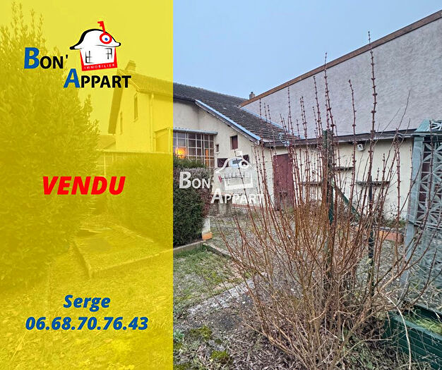 Maison à vendre - Sainte-Marie-aux-Chênes - 4 pièces - 2 chambres
