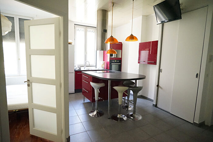 Appartement à vendre - Villeurbanne, Gratte Ciel - 2 pièces - 1 chambre