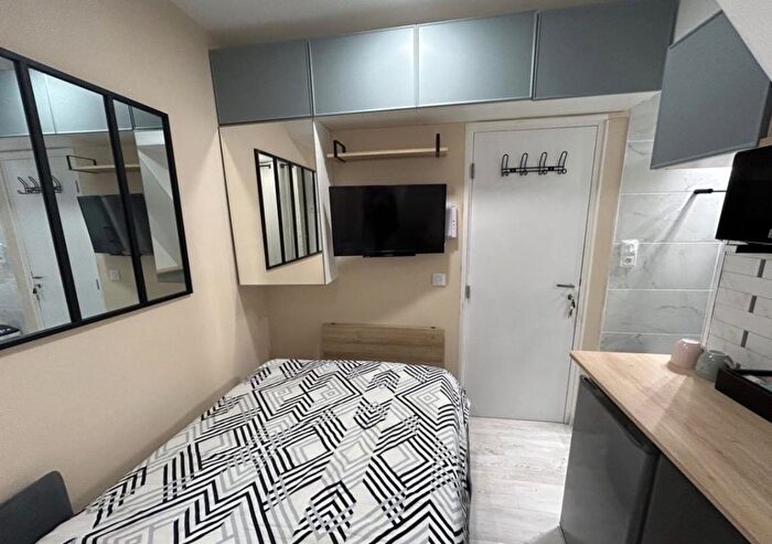 Appartement à louer - Paris e , Vaugirard, Parc des Expositions - 1 pièce